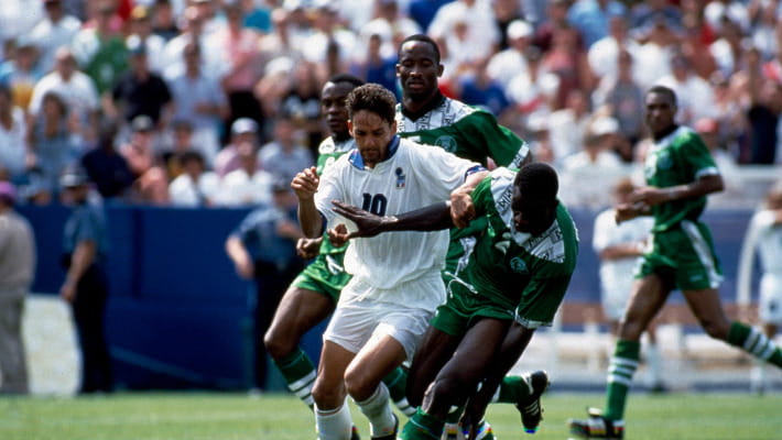 Y Roberto Baggio derribó a Bulgaria - Notas de Fútbol